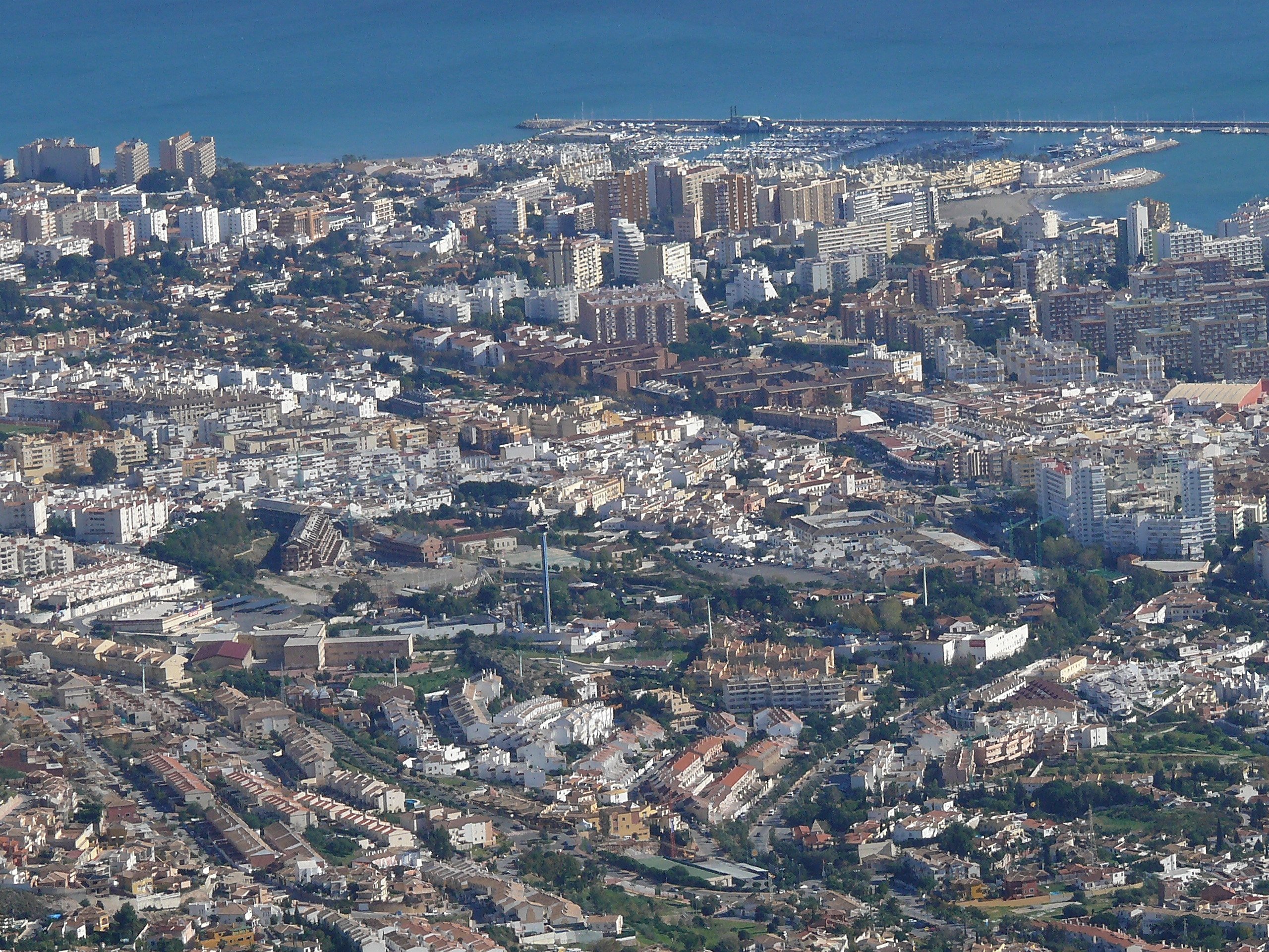 Playa Torremuelle en Benalmádena, Málaga