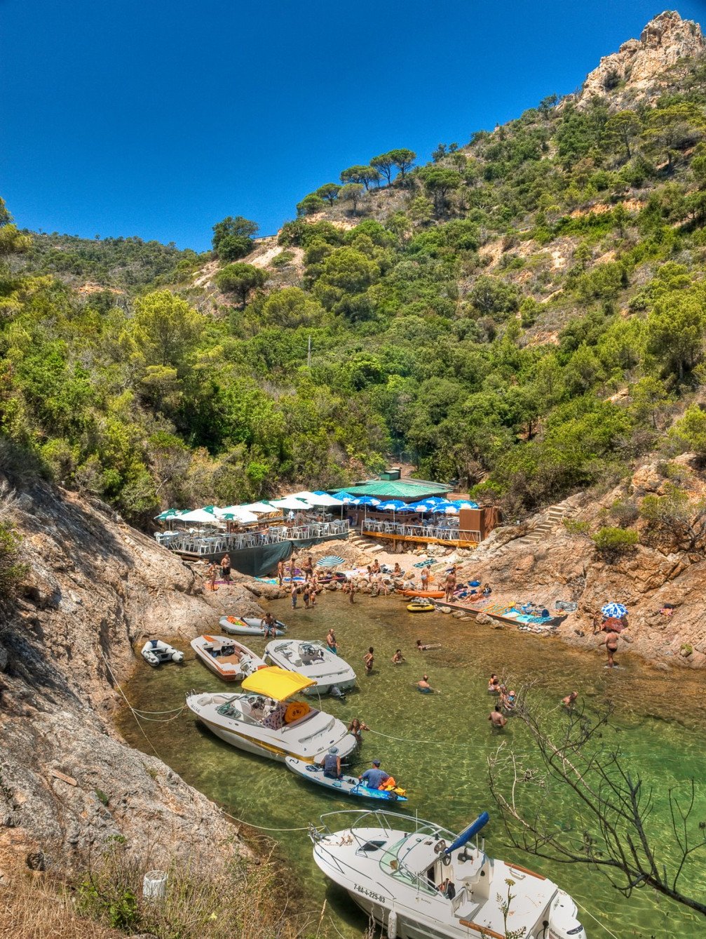 Playa Cala Giverola en Tossa de Mar, Girona